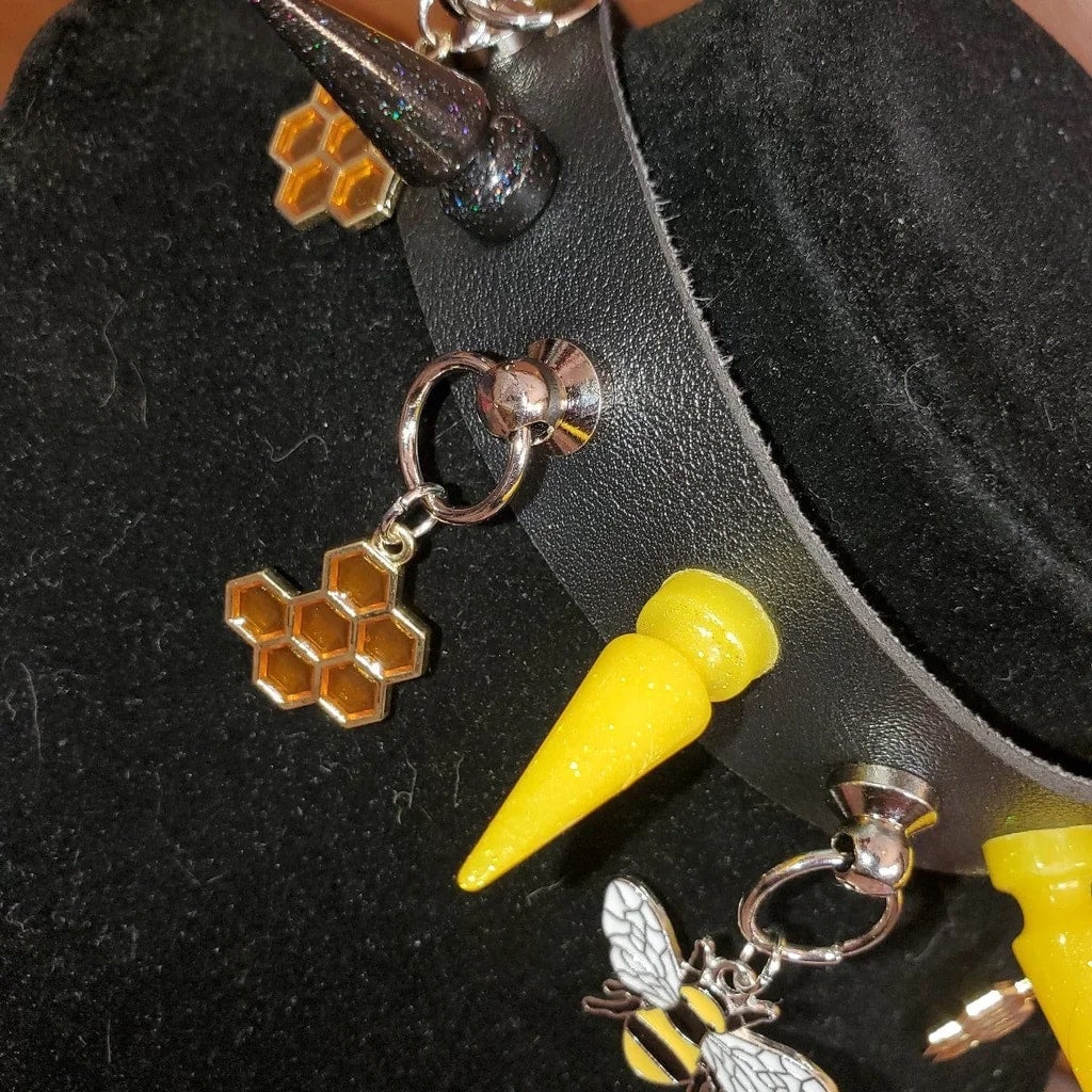Bee Mine- Bee & Honeycomb Spiked Choker with Resin Spikes | RatQueenLabs